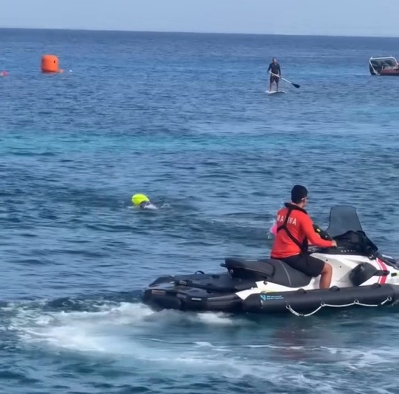 Pánico en Cozumel; moto acuática de la Marina ahuyenta a cocodrilo ...